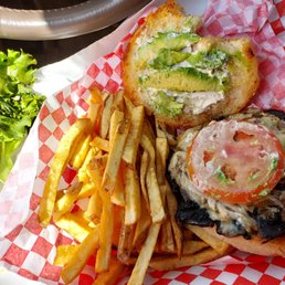 DANNY’S ROAD SIDE KITCHEN - Updated December 2025 - 108 Photos & 143 ...