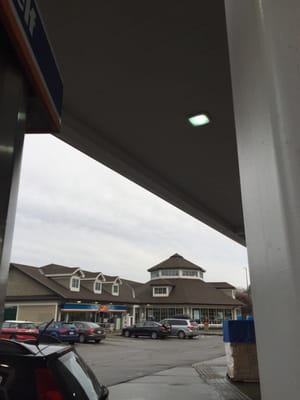 CHARLTON SERVICE PLAZA - Updated July 2024 - 62 Photos & 26 Reviews - 1 ...