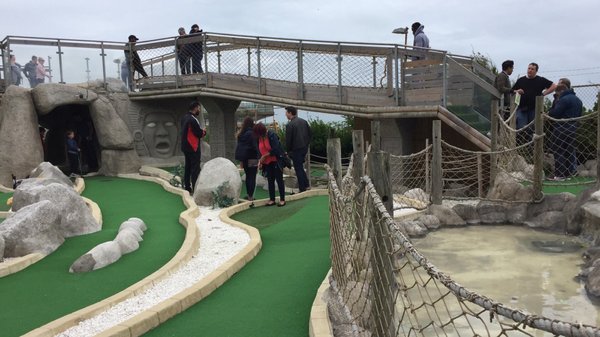 JUNGLE RUMBLE ADVENTURE GOLF - 12 Photos - Brighton, Brighton and Hove ...