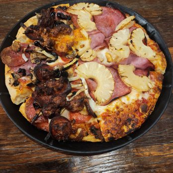 OLD TOWN PIZZA - Updated June 2025 - 606 Photos & 573 Reviews - 599 ...