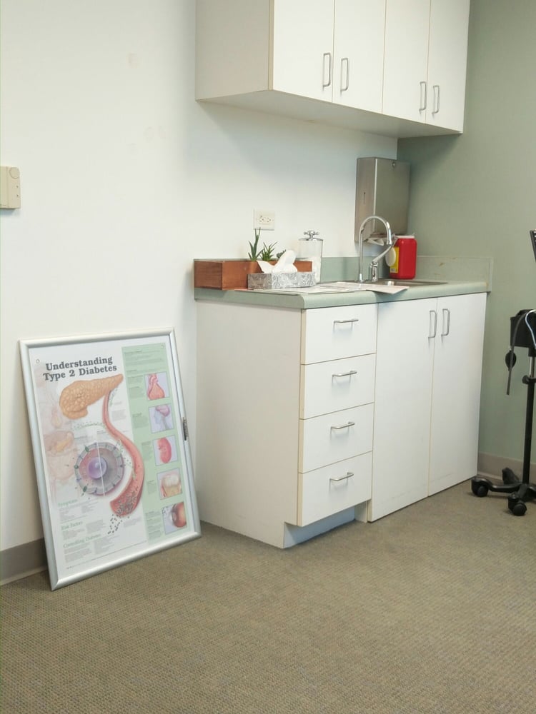 MICHAEL LIN, MD - Updated December 2025 - 17 Reviews - 207 S Santa ...