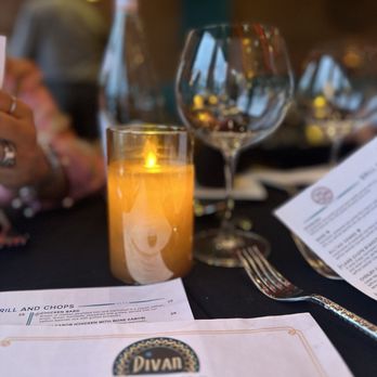 DIVAN RESTAURANT - Updated June 2024 - 292 Photos & 178 Reviews - 1313 ...