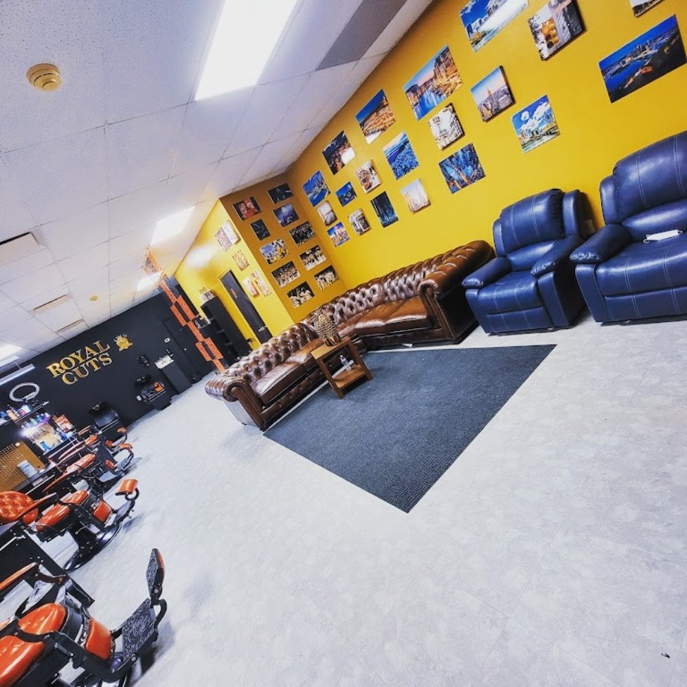 ROYAL CUTS BARBER SHOP - Updated September 2025 - 2709 Murray Ave ...
