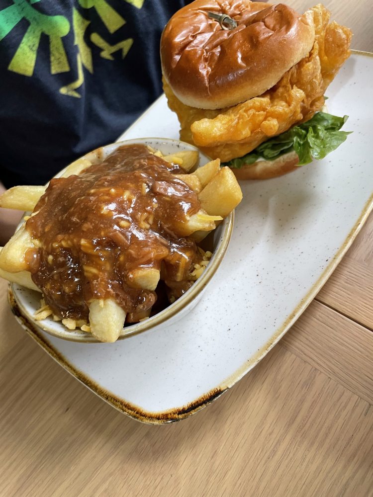 LOCK INN - Updated July 2025 - 44 Photos & 42 Reviews - Canalside, Fort ...