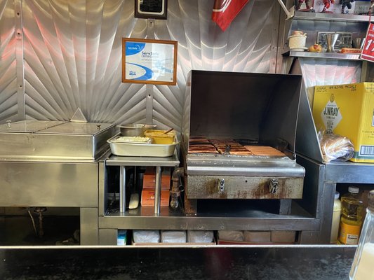 THE ROAST GRILL HOT WEINERS 【100 Photos & 162 Reviews】 7 S West St ...