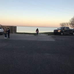 KING’S INN - Updated February 2025 - 152 Photos & 229 Reviews - 1116 E ...