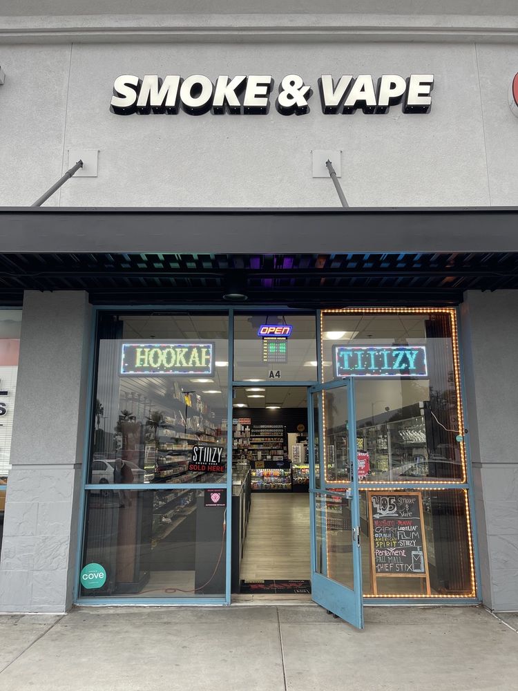 405 SMOKE & VAPE - Updated March 2025 - 17 Photos - 7239 Van Nuys Blvd ...