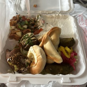 THE PITA HOUSE - SAMI’S GYROS - Updated November 2024 - 50 Photos & 71 ...
