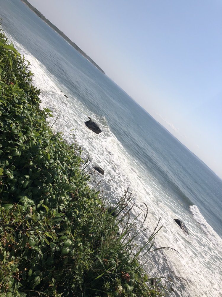 CUTTYHUNK ISLAND - Updated August 2024 - 70 Photos - Gosnold ...