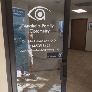DOWNTOWN ANAHEIM FAMILY OPTOMETRY - 56 Photos & 27 Reviews - 303 W ...