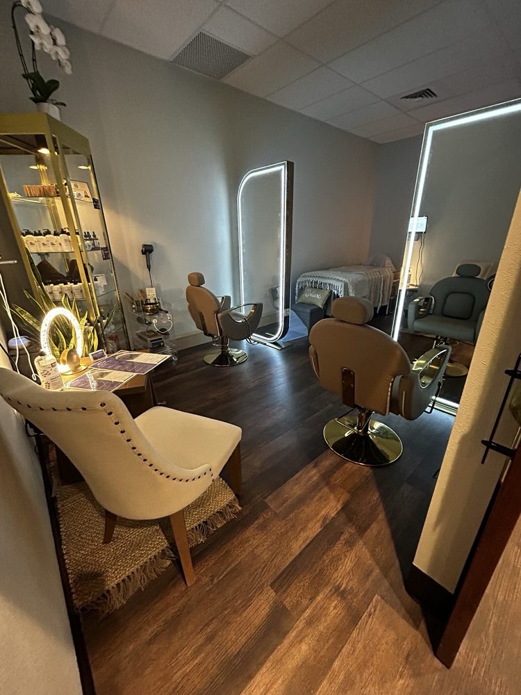 SNOOZE THE RELAX ZONE - Updated December 2025 - Request an Appointment ...