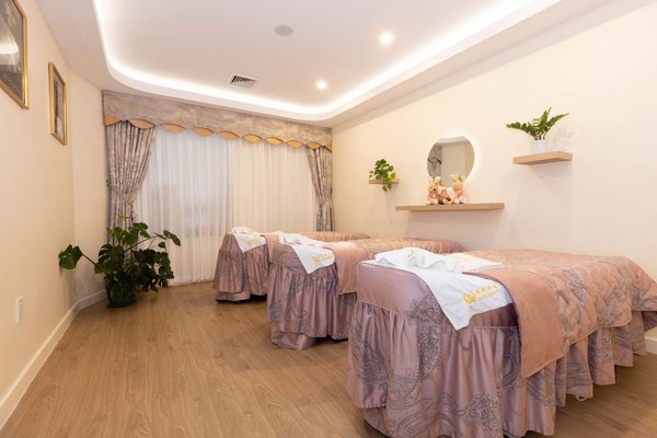 BLISS BEAUTY - Updated August 2025 - 107 Photos & 38 Reviews - 37-09 ...