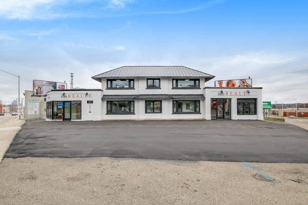 616 REALTY - Updated May 2026 - 1171 Plainfield Ave NE, Grand Rapids ...