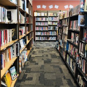 UWM BOOKSTORE - Updated July 2025 - 2200 E Kenwood Blvd, Milwaukee ...