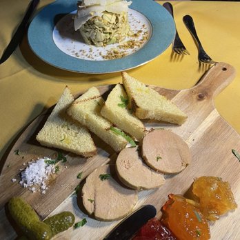 CAFE MILANO - Updated August 2025 - 32 Photos & 39 Reviews - 4001 Quaker Ln, North Kingstown ...