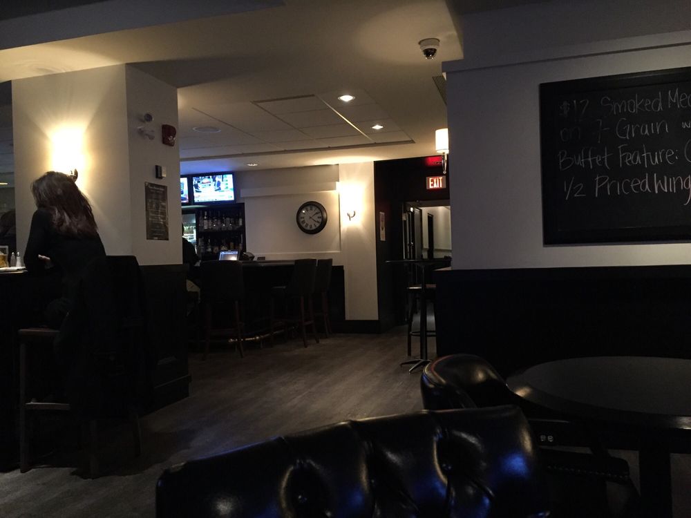 THE FOX ON 6TH - Updated May 2024 - 708 - 8th Avenue SW, Calgary ...