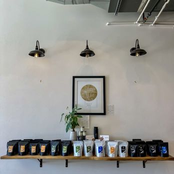 PANGOLIN CAFÉ - Updated July 2024 - 598 Photos & 276 Reviews - 955 S ...