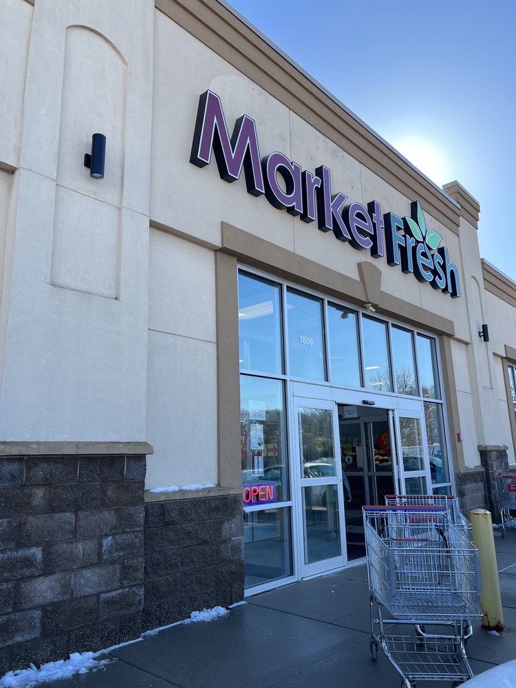 MARKET FRESH - Updated December 2025 - 18 Photos & 11 Reviews - 1800 MN ...