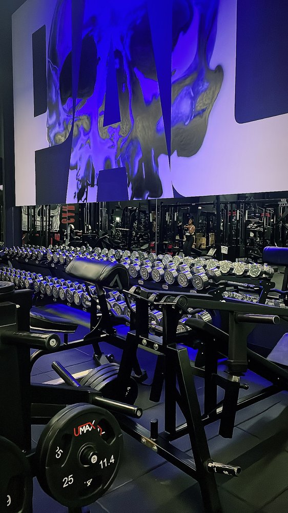 PAC GYM - 22 Photos & 10 Reviews - 5102 W Okanogan Pl, Kennewick, WA - Yelp