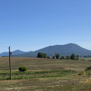 CROSS KEYS FARM - Updated September 2025 - 13 Photos - 3022 Cross Keys ...