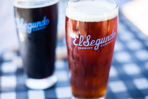 ESBC THE SLICE AND PINT - 457 Photos & 392 Reviews - 130 W Grand Ave ...