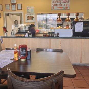 VILLA BASQUE CAFÉ - Updated June 2024 - 478 Photos & 407 Reviews - 730 ...