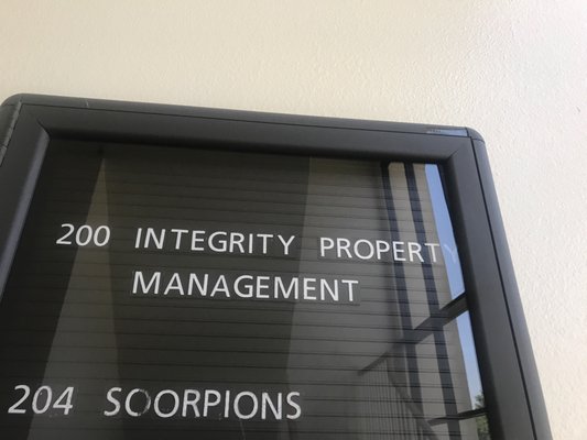 INTEGRITY PROPERTY MANAGEMENT - 12 Photos & 68 Reviews - 710 S Victory ...