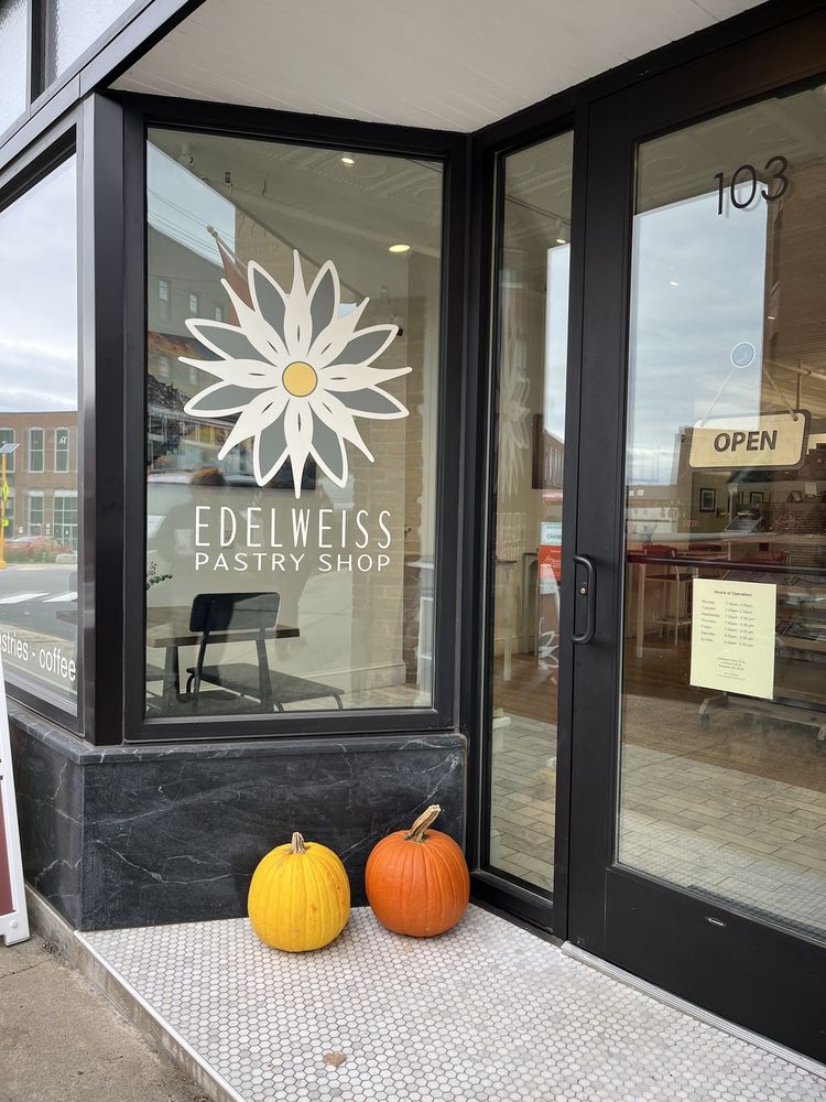 EDELWEISS PASTRY SHOP - Updated December 2025 - 26 Photos & 20 Reviews ...