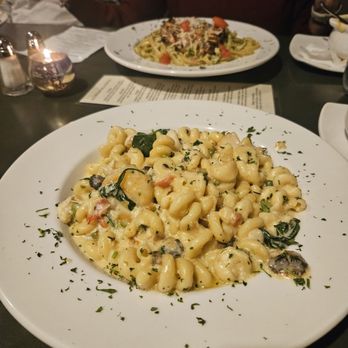 PORTERHOUSE RESTAURANT & BREW PUB - Updated July 2025 - 145 Photos ...