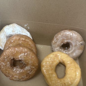 LUKE’S DONUT SHOP - Updated January 2026 - 132 Photos & 95 Reviews ...