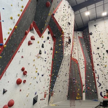 THRESHOLD CLIMBING, FITNESS AND YOGA - Updated December 2025 - 48 ...