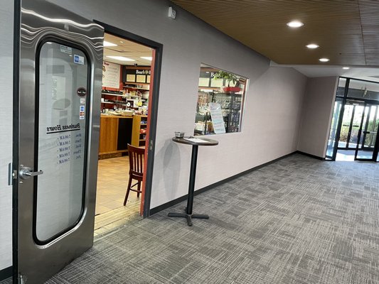 SYOSSET DELI - Updated December 2025 - 47 Photos & 28 Reviews - 6800 ...