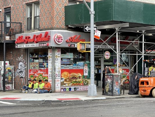 ADEN FOOD MARKET - Updated December 2025 - 24 Photos & 13 Reviews - 351 ...