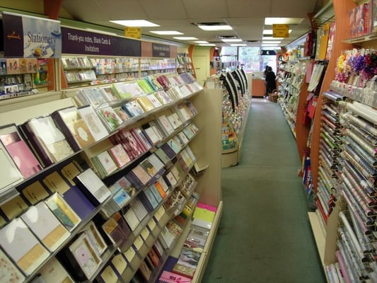 CARDS ‘N SUCH - Updated December 2025 - 13 Reviews - 2336 Bloor Street ...