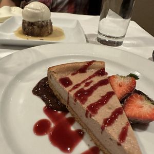 RED TAVERN - 174 Photos & 314 Reviews - 1250 Esplanade, Chico ...