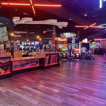 BOWLERO VALLEY FAIR - Updated June 2024 - 136 Photos & 80 Reviews ...