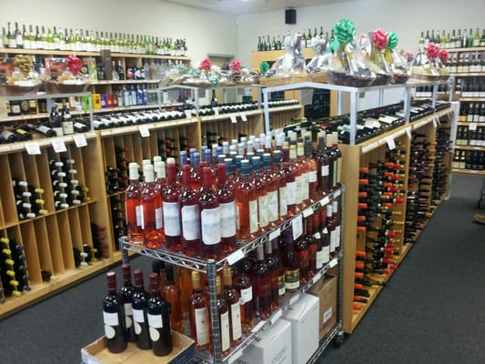 MARTIN WINE & SPIRITS - Updated July 2024 - 11 Photos & 13 Reviews ...