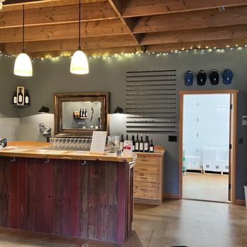 DANCING FISH VINEYARDS - Updated December 2025 - 62 Photos & 47 Reviews ...