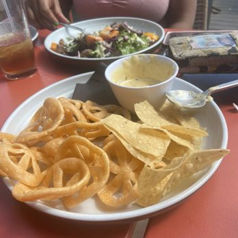 SUBURBAN YACHT CLUB - Updated May 2024 - 590 Photos & 300 Reviews ...