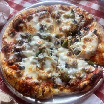 FILIPPI’S PIZZA GROTTO - TEMECULA - Updated September 2025 - 343 Photos ...
