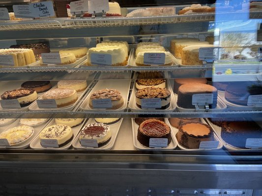 WHISTLE STOP DESSERTS - Updated May 2025 - 98 Photos & 161 Reviews ...