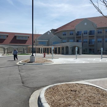 TRINITY WOODS - Updated January 2026 - 14 Photos - 9525 W Burleigh St ...