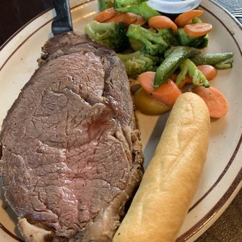 THE LUCKY PIG PUB & GRILL - Updated August 2025 - 31 Photos & 39 ...