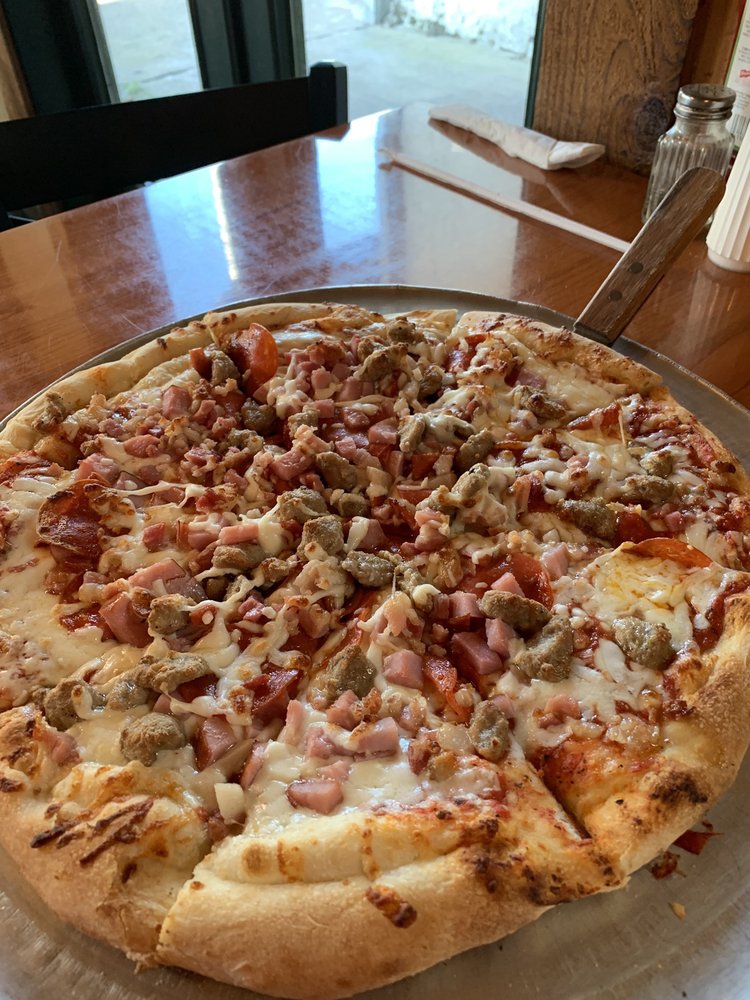 TONY & AL’S DELI - 68 Photos & 83 Reviews - 200 E Call St, Starke, FL ...