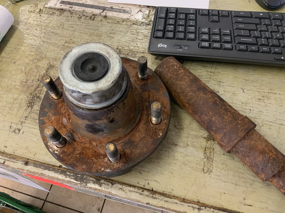 DAVIS CUSTOM TRAILERS - Updated January 2026 - 1312 E Baker St, Plant ...