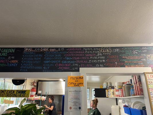 PICNIC BOX - Updated December 2025 - 35 Photos & 58 Reviews - Mashpee ...