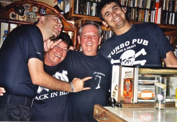 TURBO PUB - Updated October 2025 - 33 Photos - Avda. Gran Canaria ...