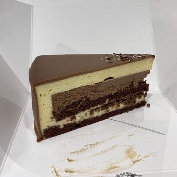 Lady M Cake Boutique - 330 Photos & 193 Reviews - Desserts - 304 ...