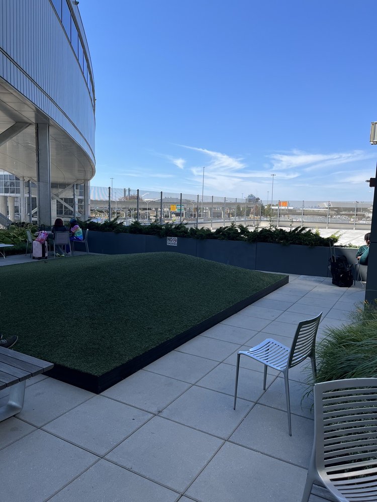 THE T5 ROOFTOP & WOOFTOP LOUNGE - Updated April 2025 - 47 Photos & 24 ...