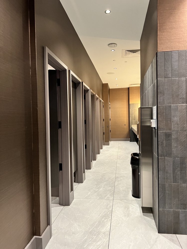 THE RALLY HOTEL - Updated October 2025 - 390 Photos & 85 Reviews - 1600 ...